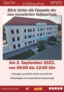 Blick hinter die Fassade der neu renovierten Volksschule